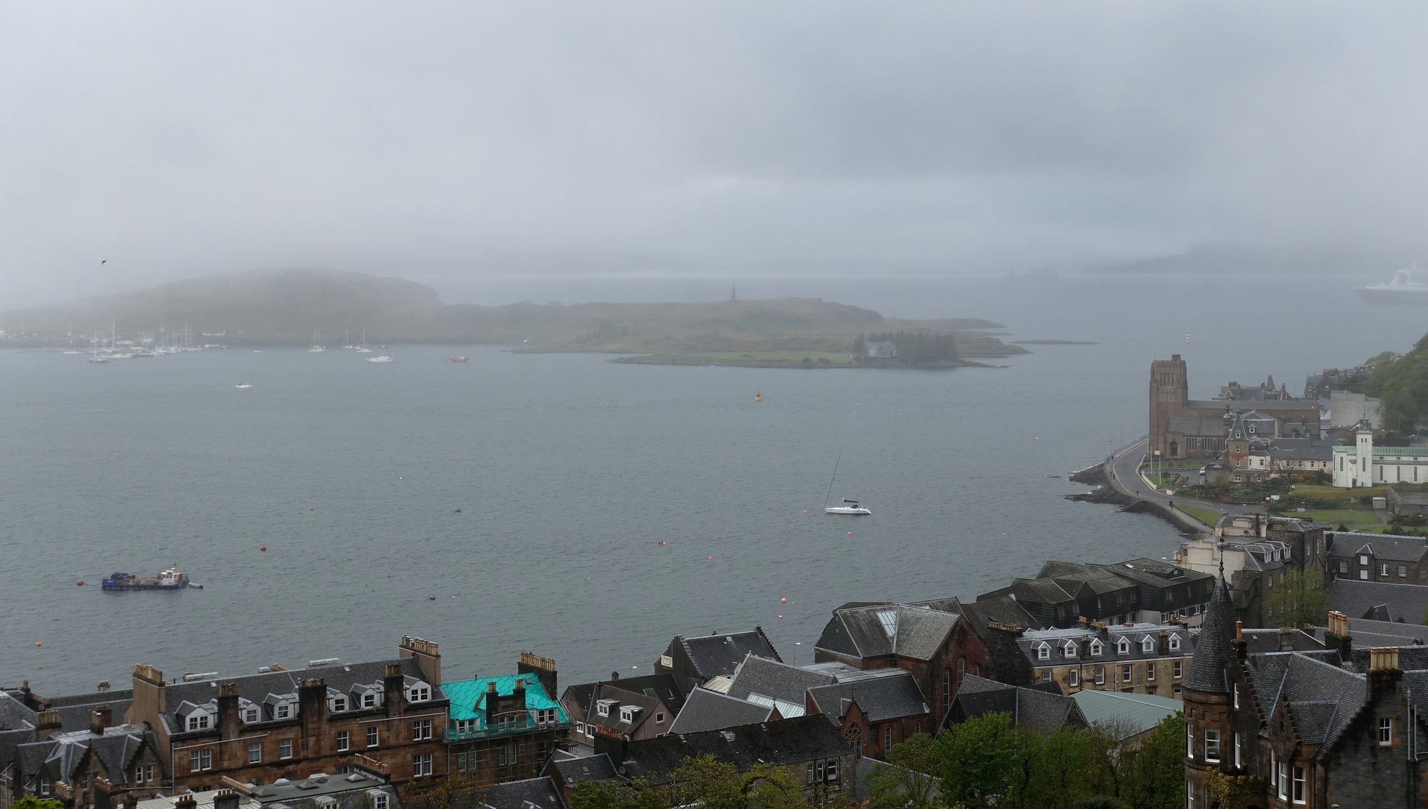 Circuit of Scotland - Edinburgh, Loch Lomond, & Oban - Shoulder Season